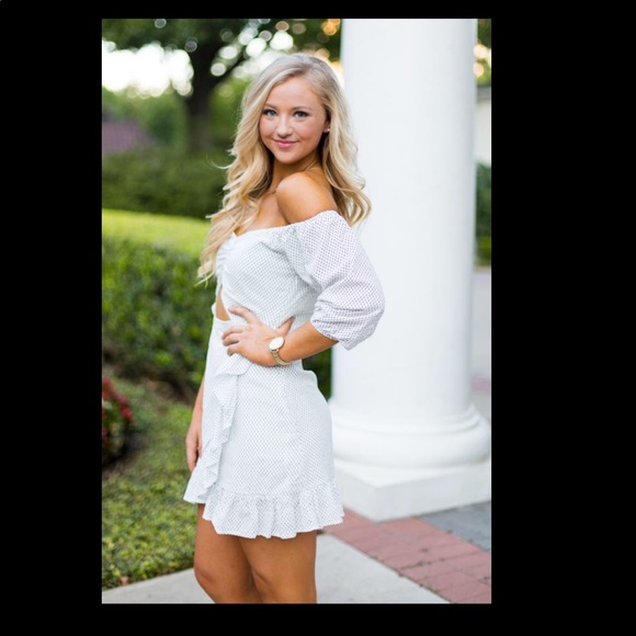 The Impeccable Pig | Dresses | Off Shoulder White Party Dress Nwt ...